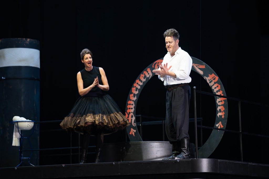 MAYDAY 2025: Der größte Indoor-Rave Deutschlands kehrt nach Dortmund zurück - Ruhrpott erleben